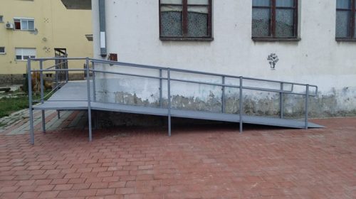 RAMPA ZA INVALIDE - LAJKOVAC NA DLANU